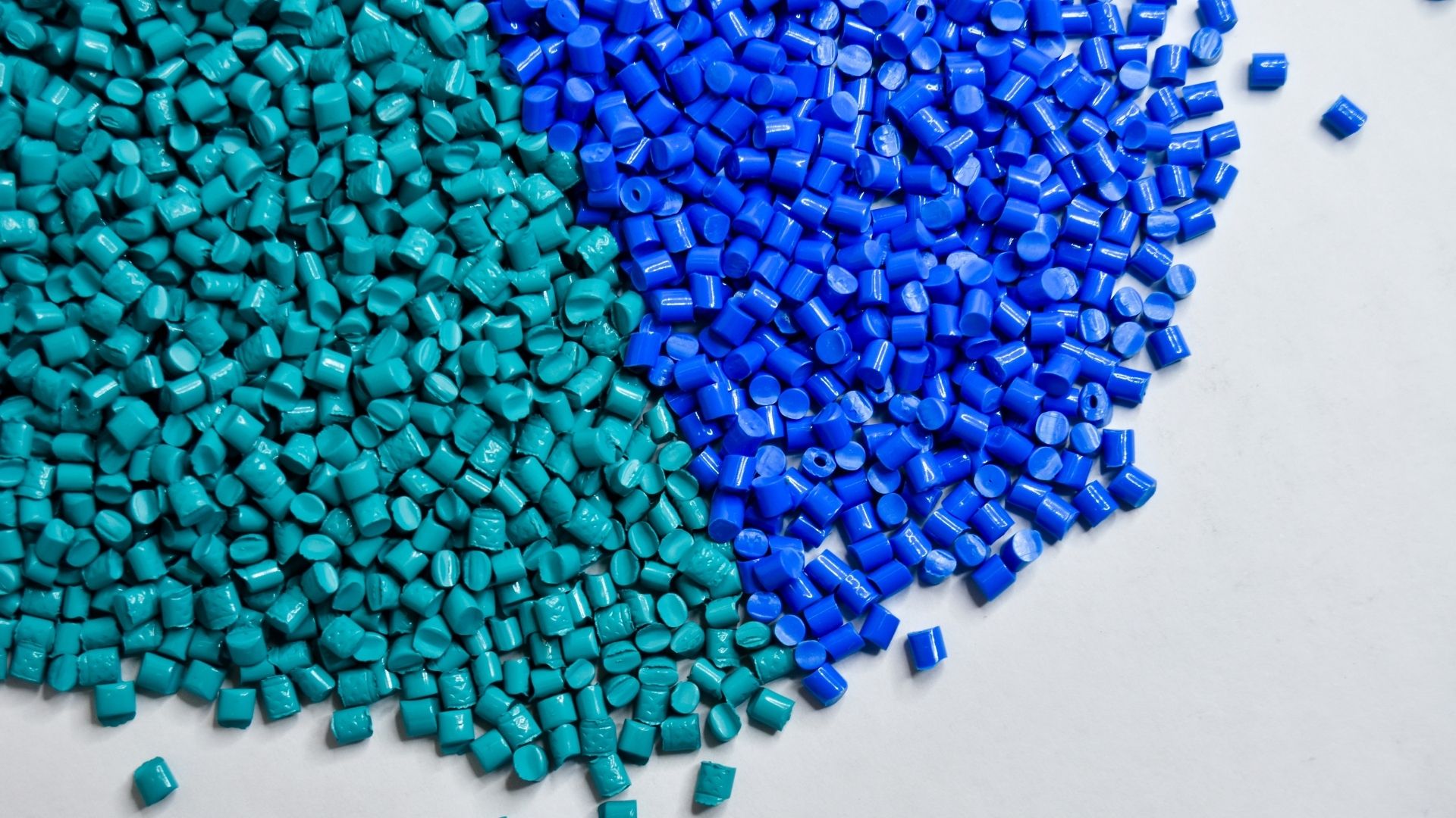 UV Additive for Plastic: Prevent Cracking, Fading & Material Breakdown ...